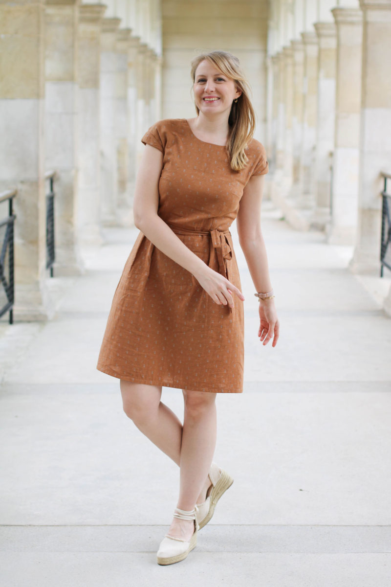 La robe Leaf au caramel - Atelier Svila